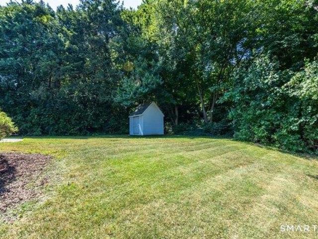 house with 3 bedroom, Waterbury CT ES104898371