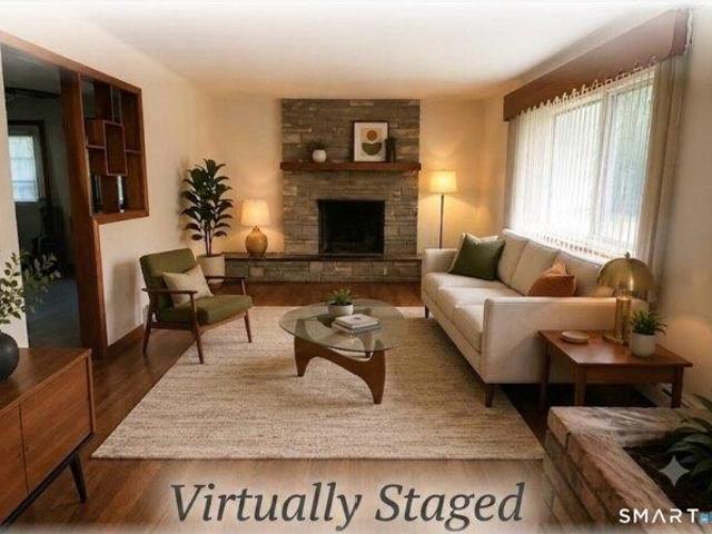 house with 3 bedroom, Waterbury CT ES104900303