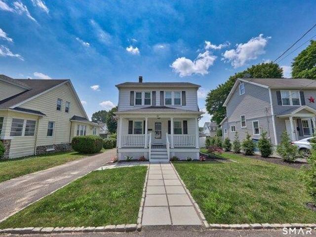 house with 3 bedroom, Waterbury CT ES104233924