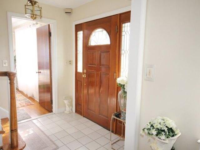 house with 3 bedroom, Waterbury CT ES104330837