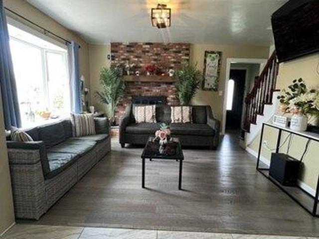 house with 3 bedroom, Waterbury CT ES105113588