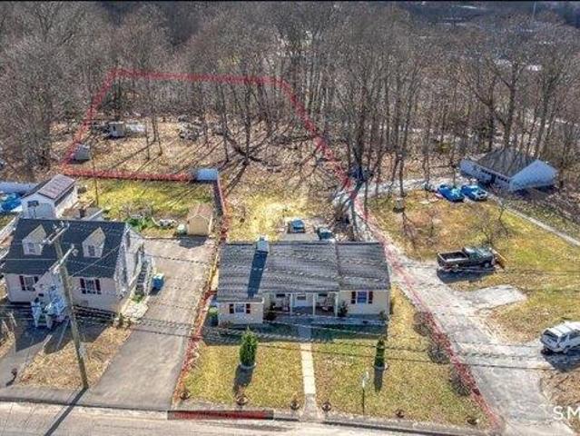 house with 3 bedroom, Waterbury CT ES105127361