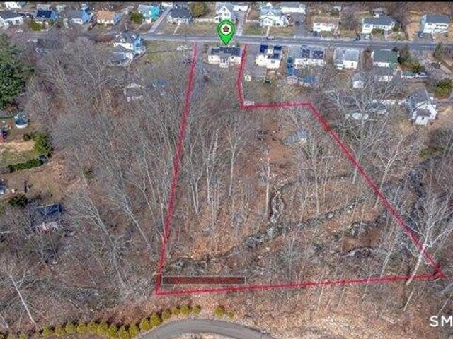 house with 3 bedroom, Waterbury CT ES105156353