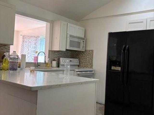 house with 3 bedroom, Waterbury CT ES105171901