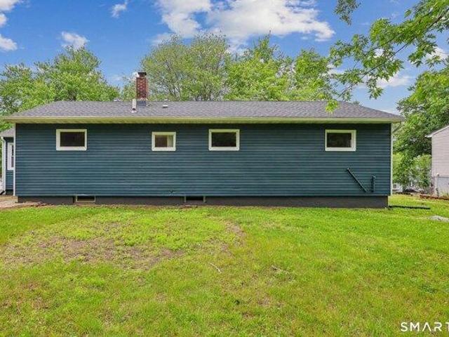house with 3 bedroom, Waterbury CT ES105176119
