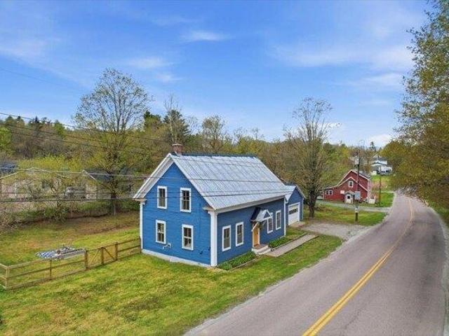 house with 3 bedroom, Waterbury VT ES104078353