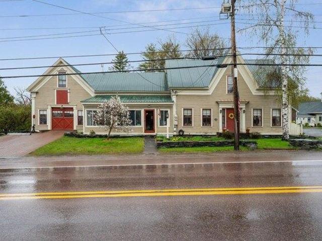 house with 3 bedroom, Waterbury VT ES105156430
