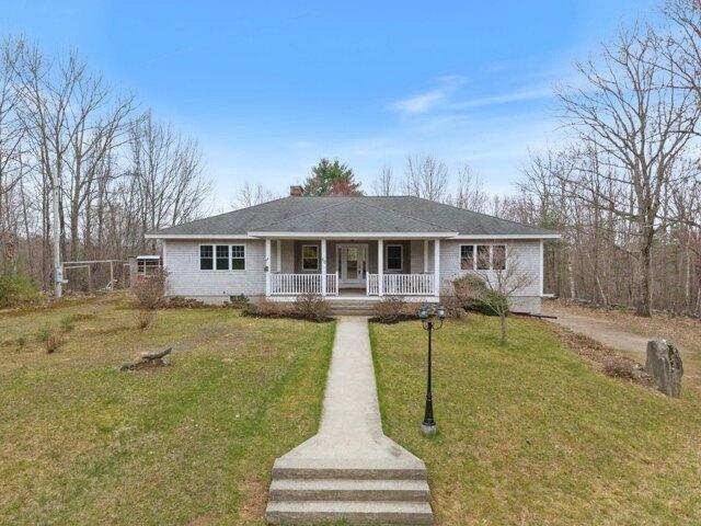 house with 3 bedroom, Waterboro ME DS101998172