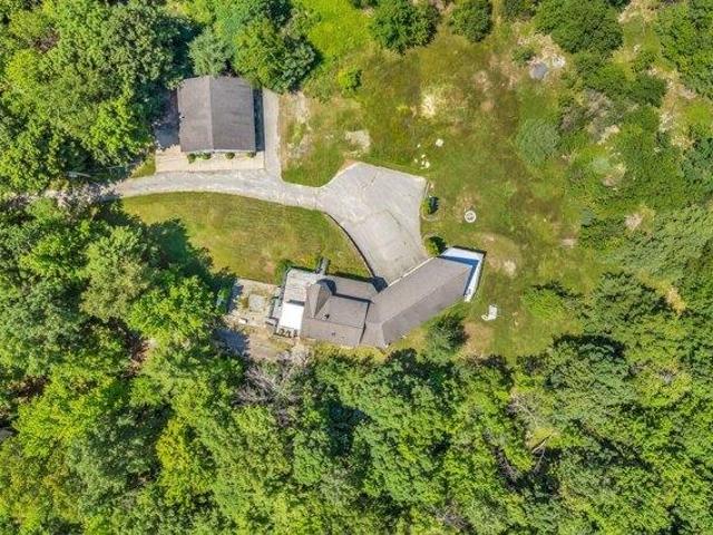 house with 3 bedroom, Waterboro ME ES104760554