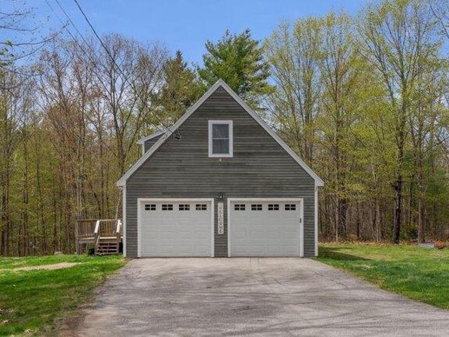 house with 3 bedroom, Waterboro ME ES104074728