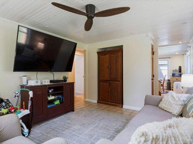 house with 3 bedroom, Waterboro ME ES105106630