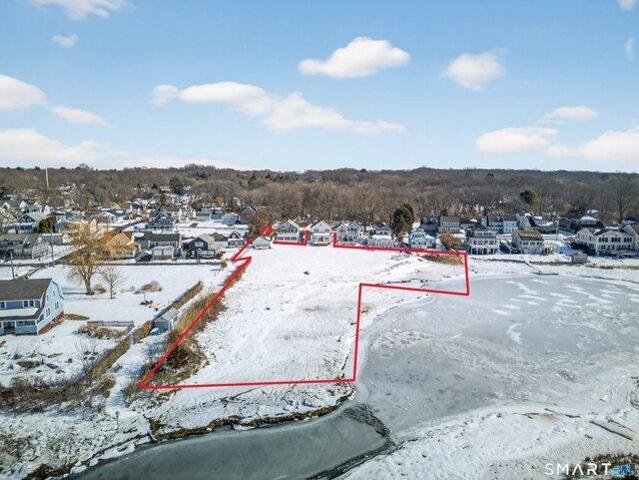 house with 3 bedroom, Waterford CT DLS102475795