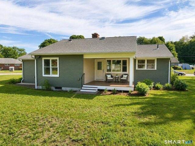 house with 3 bedroom, Waterford CT DLS102798659