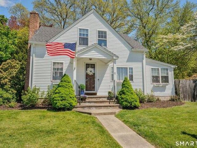 house with 3 bedroom, Waterford CT DS102560657