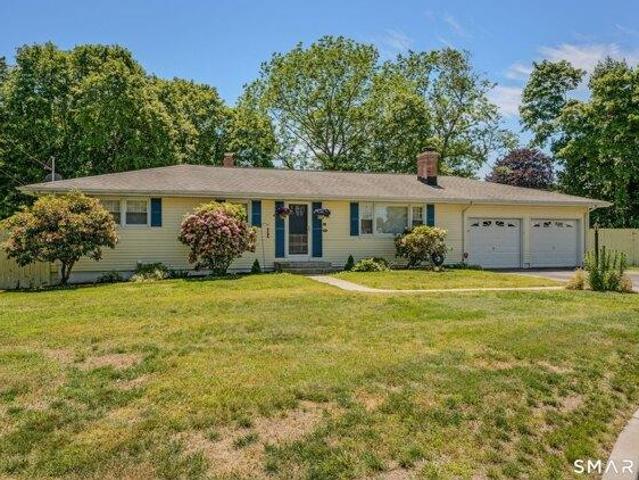 house with 3 bedroom, Waterford CT DS103929398