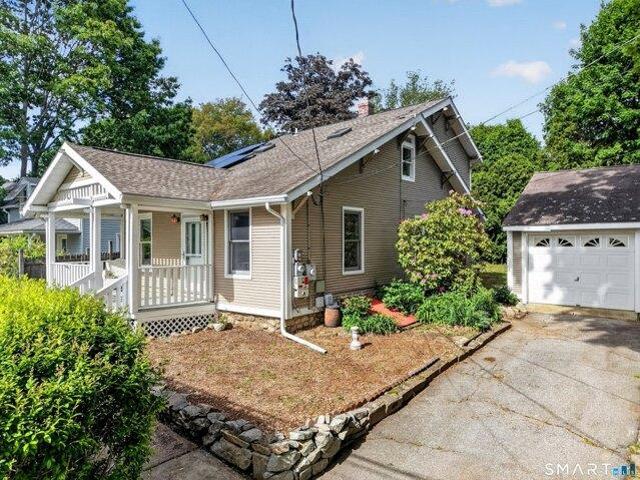 house with 3 bedroom, Waterford CT DS104332092