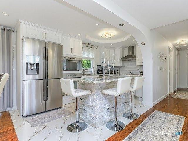 house with 3 bedroom, Watertown CT ES105207889