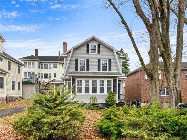 house with 3 bedroom, Watertown MA ES103019369