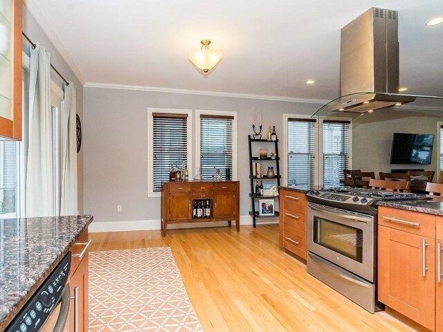 house with 3 bedroom, Watertown MA ES105174952