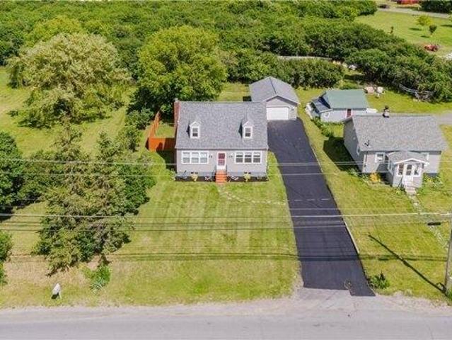 house with 3 bedroom, Watertown NY ES104905779