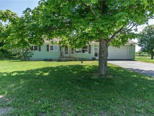 house with 3 bedroom, Watertown NY ES104908443