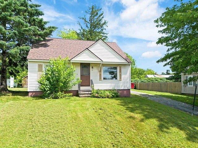 house with 3 bedroom, Waterville ME DS104043048