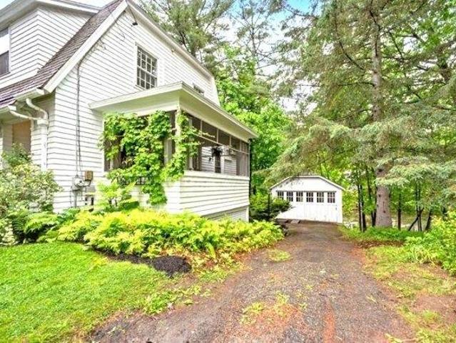 house with 3 bedroom, Waterville ME DS103970078