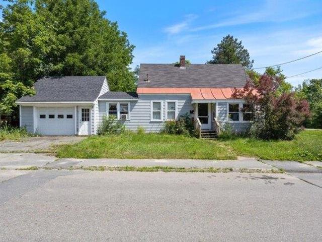 house with 3 bedroom, Waterville ME ES104009603