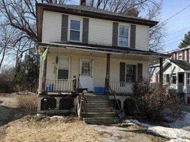 house with 3 bedroom, Waterville ME ES104850573