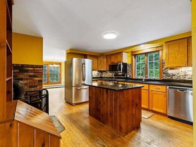 house with 3 bedroom, Waterville ME ES105159972