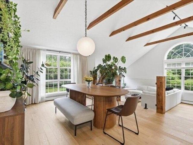 house with 3 bedroom, Wayland MA ES105230228