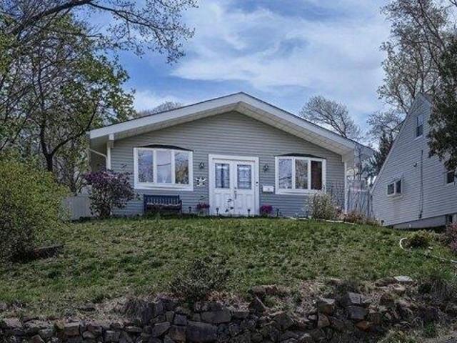 house with 3 bedroom, Wayne NJ DLS101629393