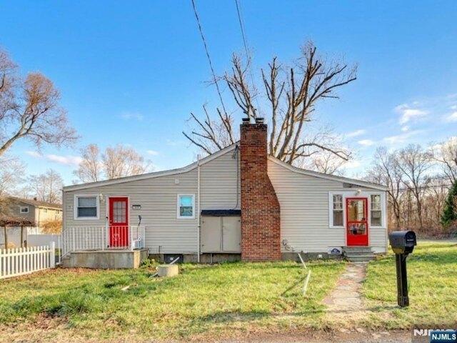 house with 3 bedroom, Wayne NJ DLS101799015