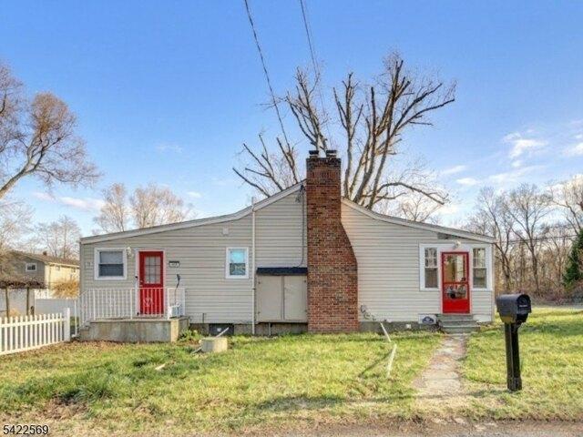 house with 3 bedroom, Wayne NJ DLS102257882