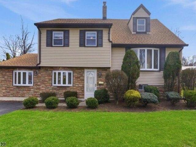 house with 3 bedroom, Wayne NJ DLS102283963