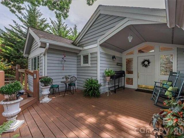 house with 3 bedroom, Waynesville NC ES104909045