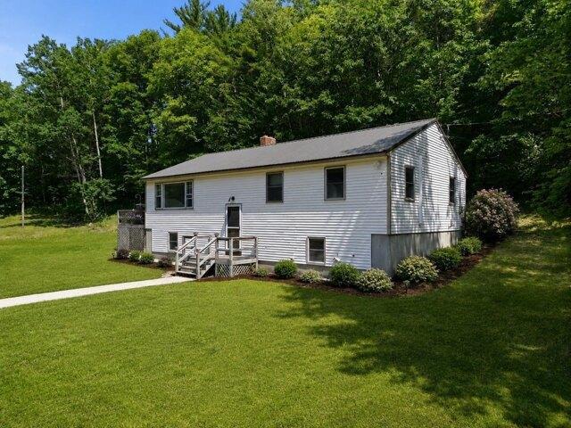 house with 3 bedroom, Wentworth NH ES105229126