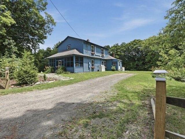 house with 3 bedroom, Wendell MA ES105230623