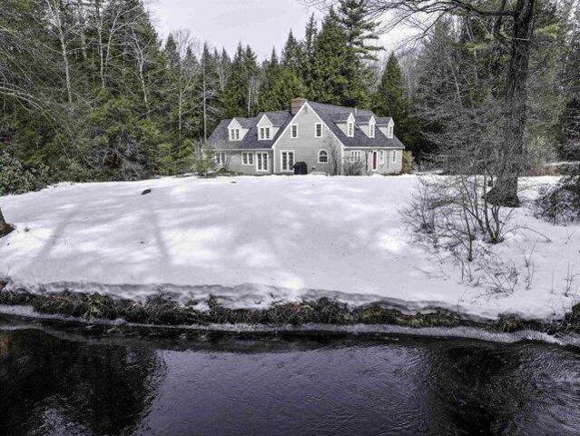 house with 3 bedroom, Weare NH DLS101573581