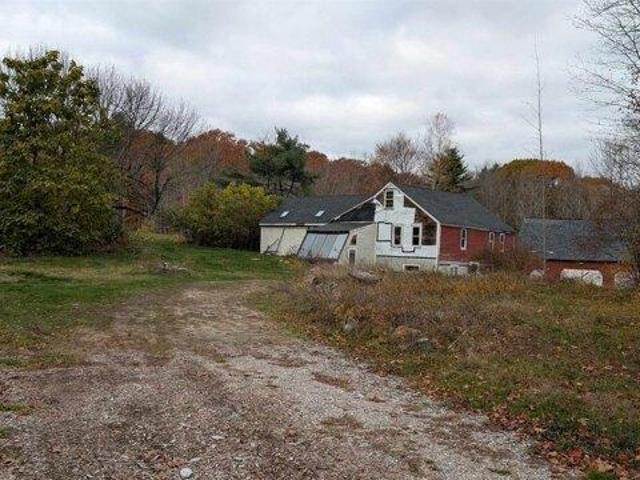 house with 3 bedroom, Weare NH DS103097508
