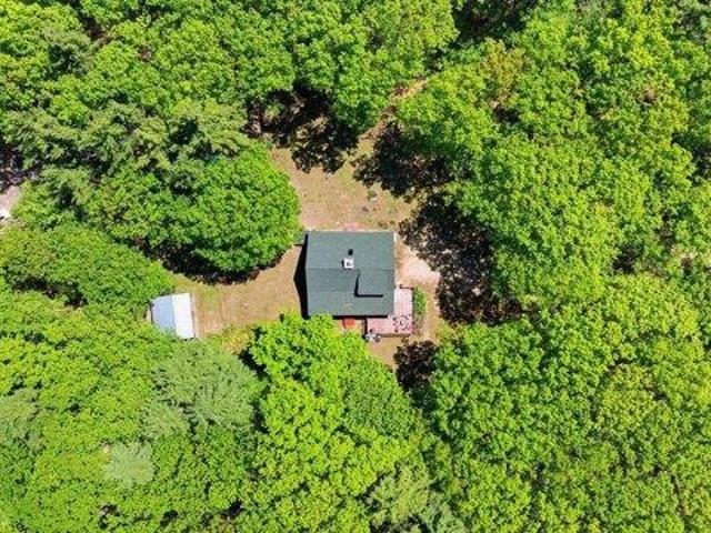 house with 3 bedroom, Weare NH DS103018229