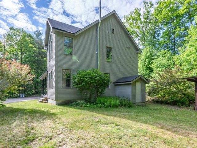 house with 3 bedroom, Weare NH DS103222891