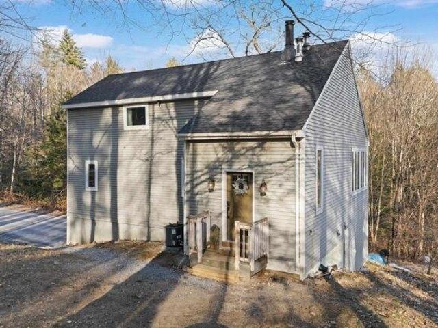 house with 3 bedroom, Weare NH ES103128507
