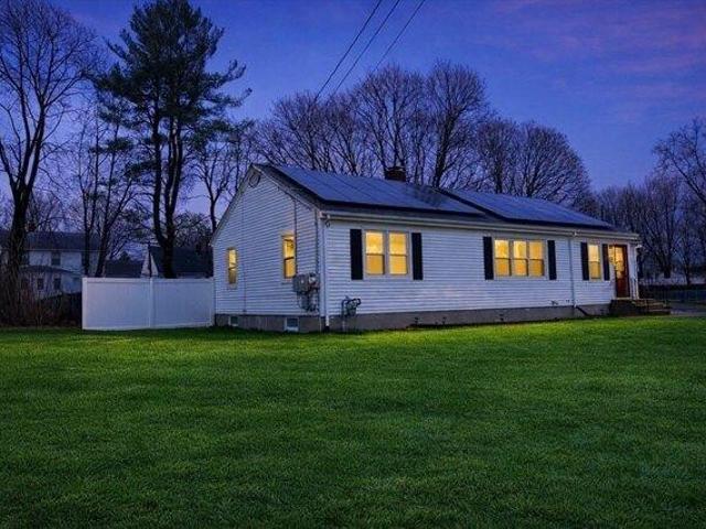 house with 3 bedroom, Webster MA DLS102372836