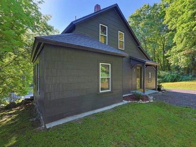 house with 3 bedroom, Webster MA DS104191767