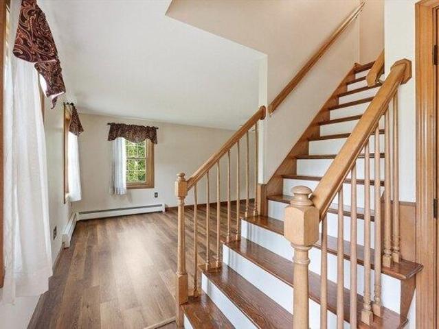 house with 3 bedroom, Webster MA DS103662780