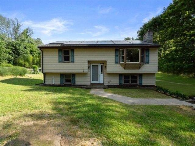 house with 3 bedroom, Webster MA DS103710044