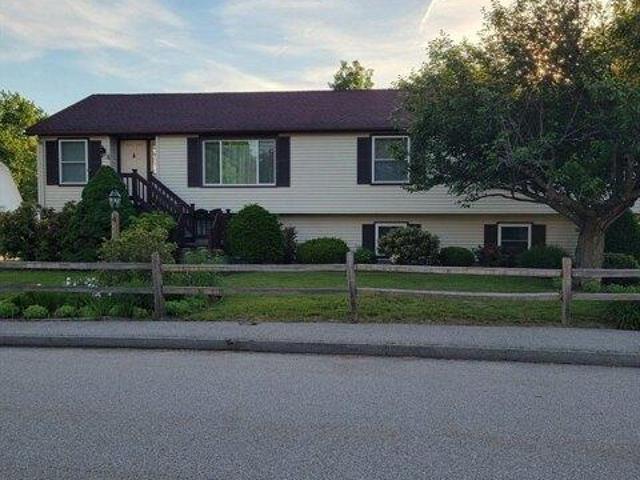 house with 3 bedroom, Webster MA ES103774026