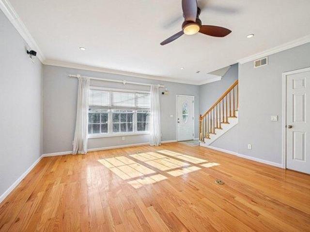 house with 3 bedroom, Weehawken NJ DS101750018