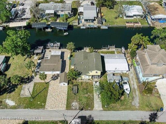 house with 3 bedroom, Weeki Wachee FL DS88691420